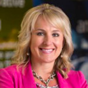 Distinguished Women in Logistics | Women in Trucking